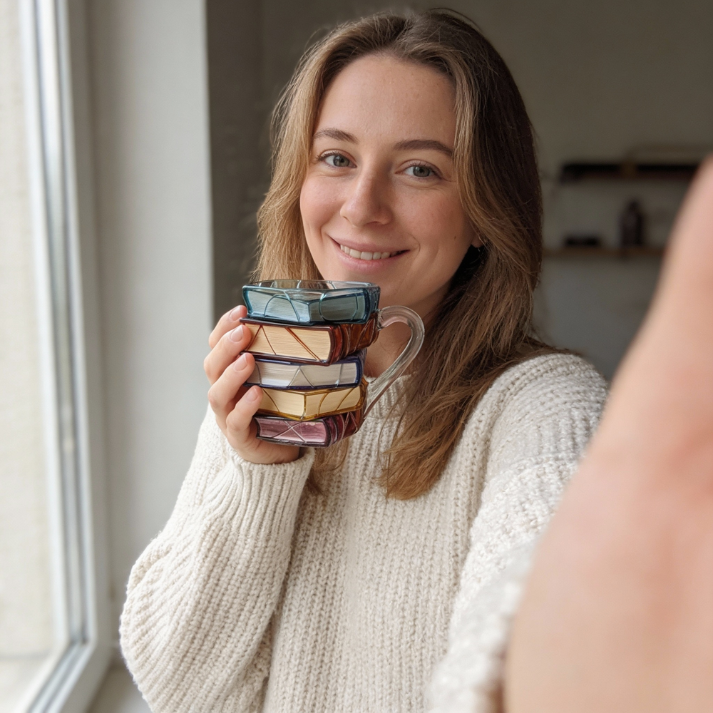 BLUEMUG | Ceașcă albastră cu motiv de mașină – Boutique Mariei